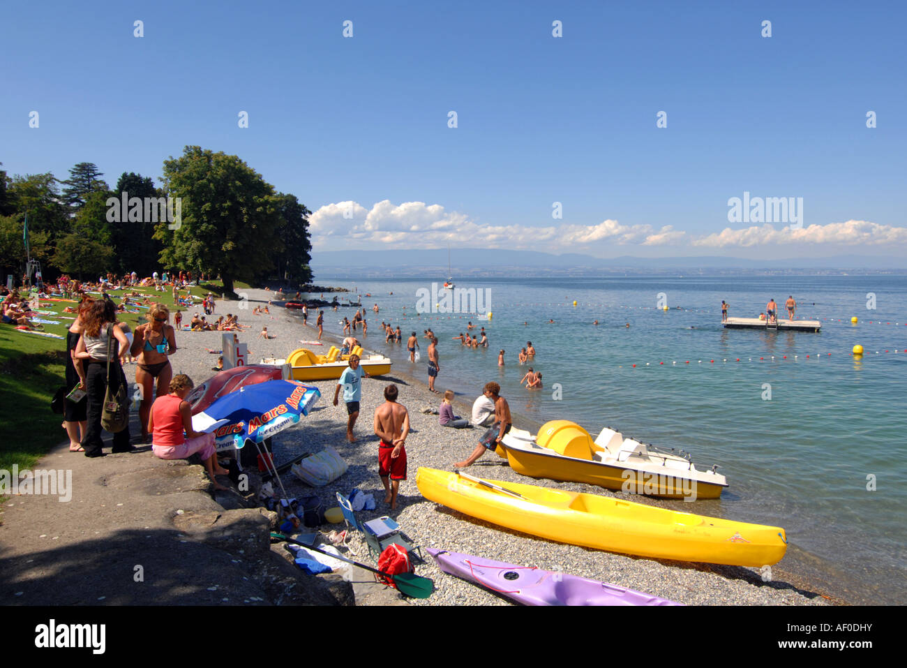 Genfersee Strand Stockfotos und -bilder Kaufen - Alamy