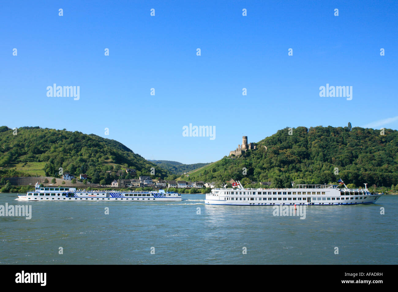 Rheindiebach dorf -Fotos und -Bildmaterial in hoher Auflösung – Alamy