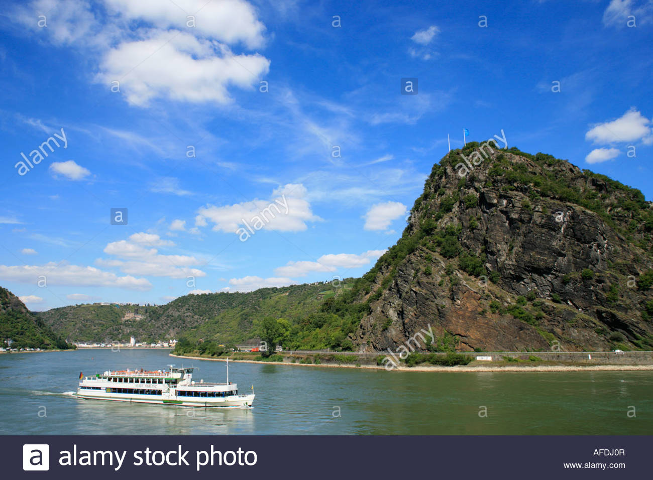 Loreley Rock On River Rhine Stockfotos & Loreley Rock On River Rhine ...