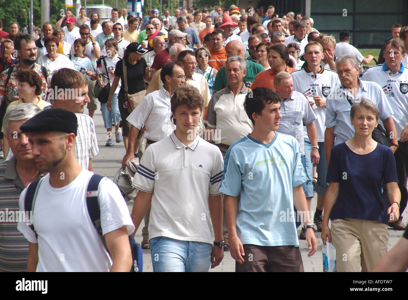 Leipzig, Sachsen, Deutschland, Menschen in Bewegung in das ...