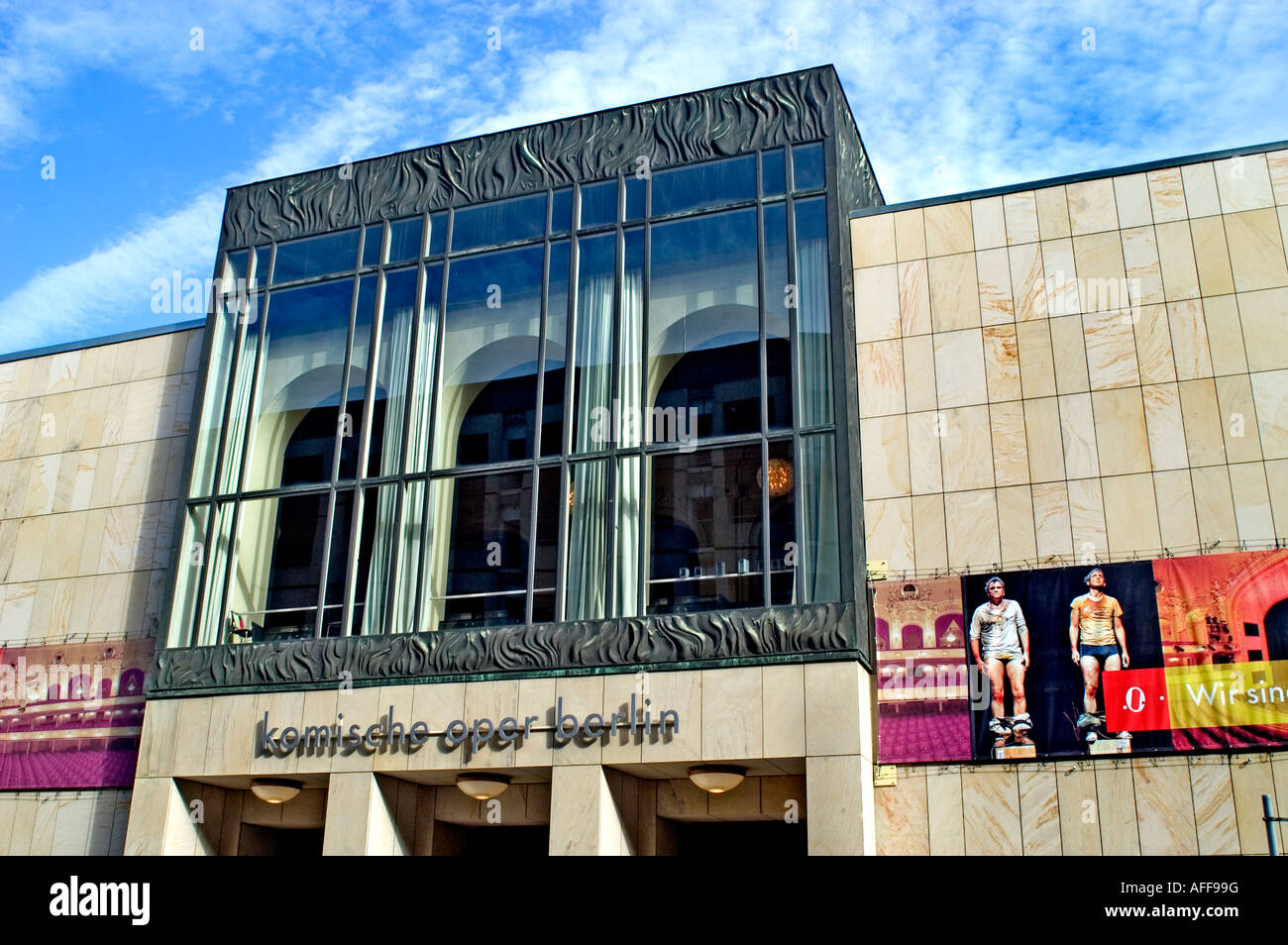 That was an opera building in berlin -Fotos und -Bildmaterial in hoher ...