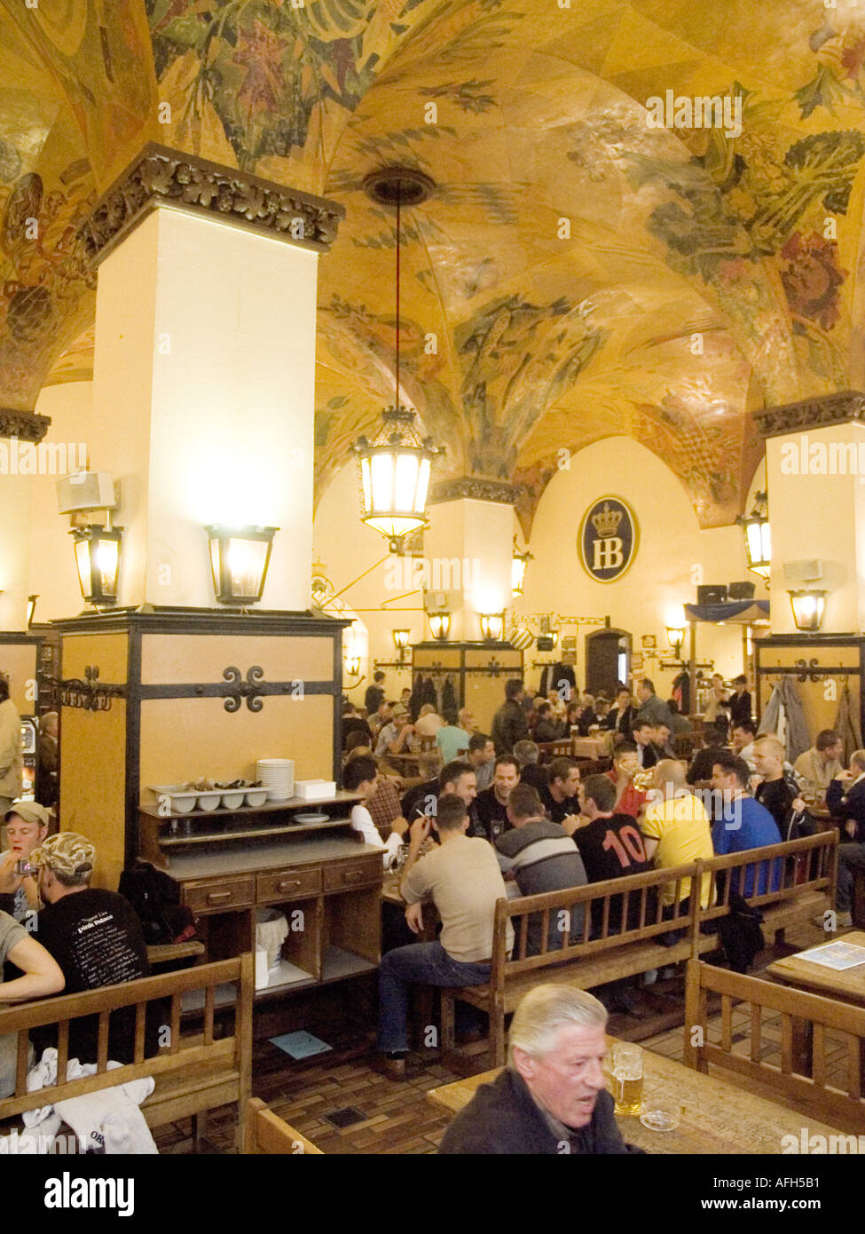 Hofbräuhaus münchen -Fotos und -Bildmaterial in hoher Auflösung – Alamy