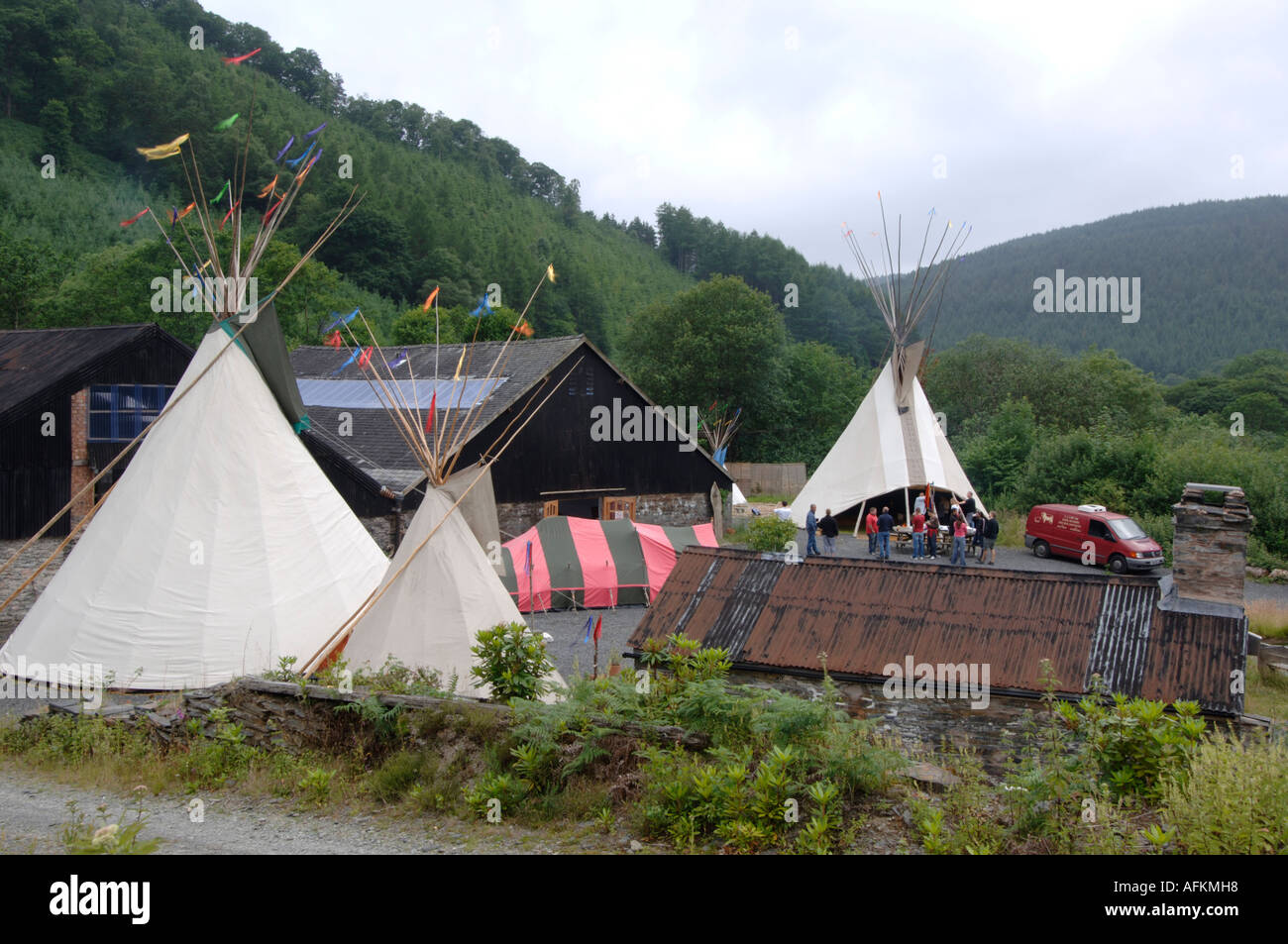 Tipi valley -Fotos und -Bildmaterial in hoher Auflösung – Alamy