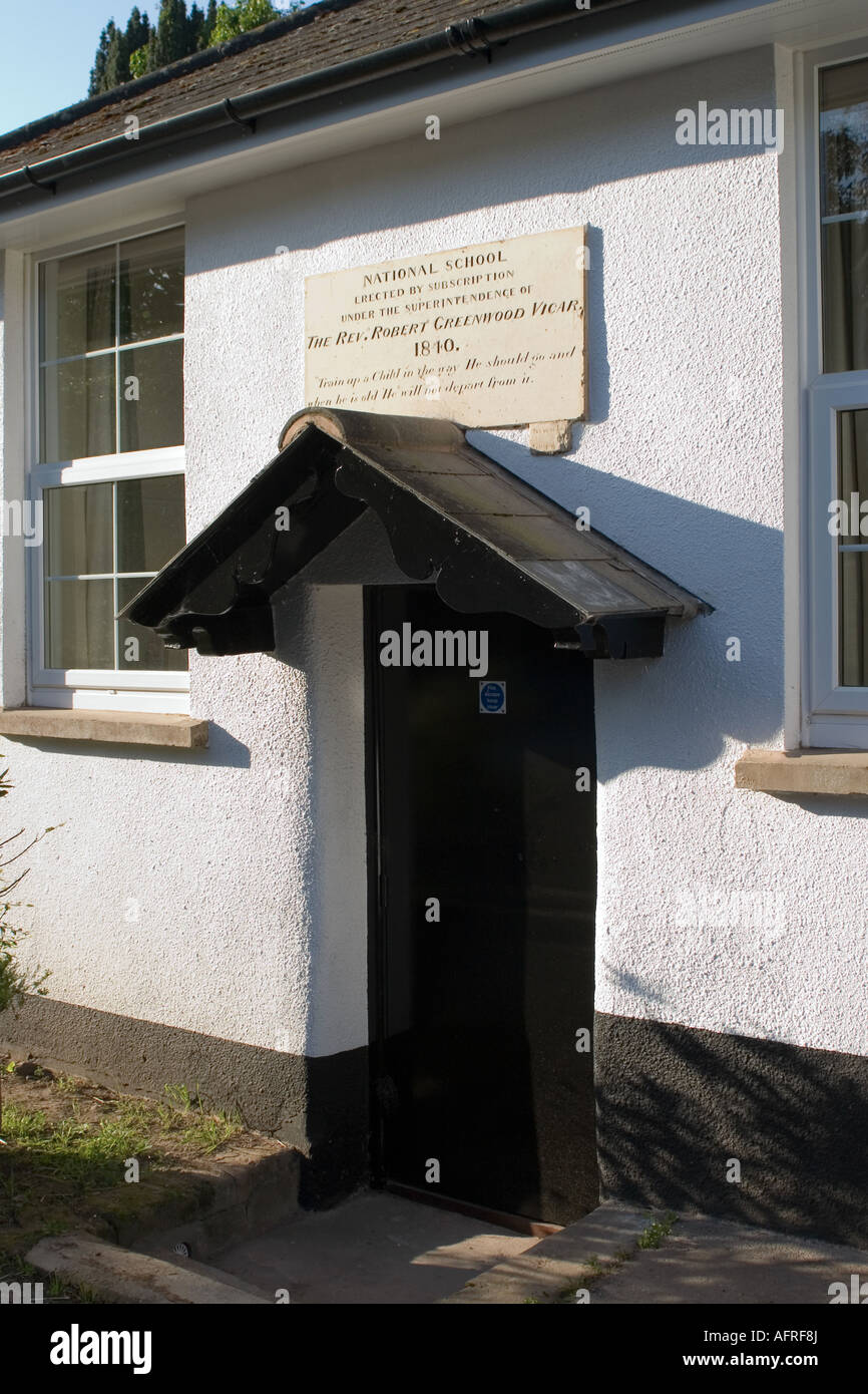 Colaton raleigh -Fotos und -Bildmaterial in hoher Auflösung – Alamy