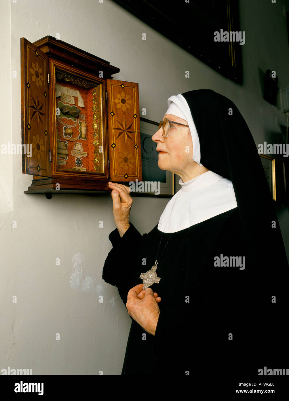 Benedictine nuns convent -Fotos und -Bildmaterial in hoher Auflösung – Alamy