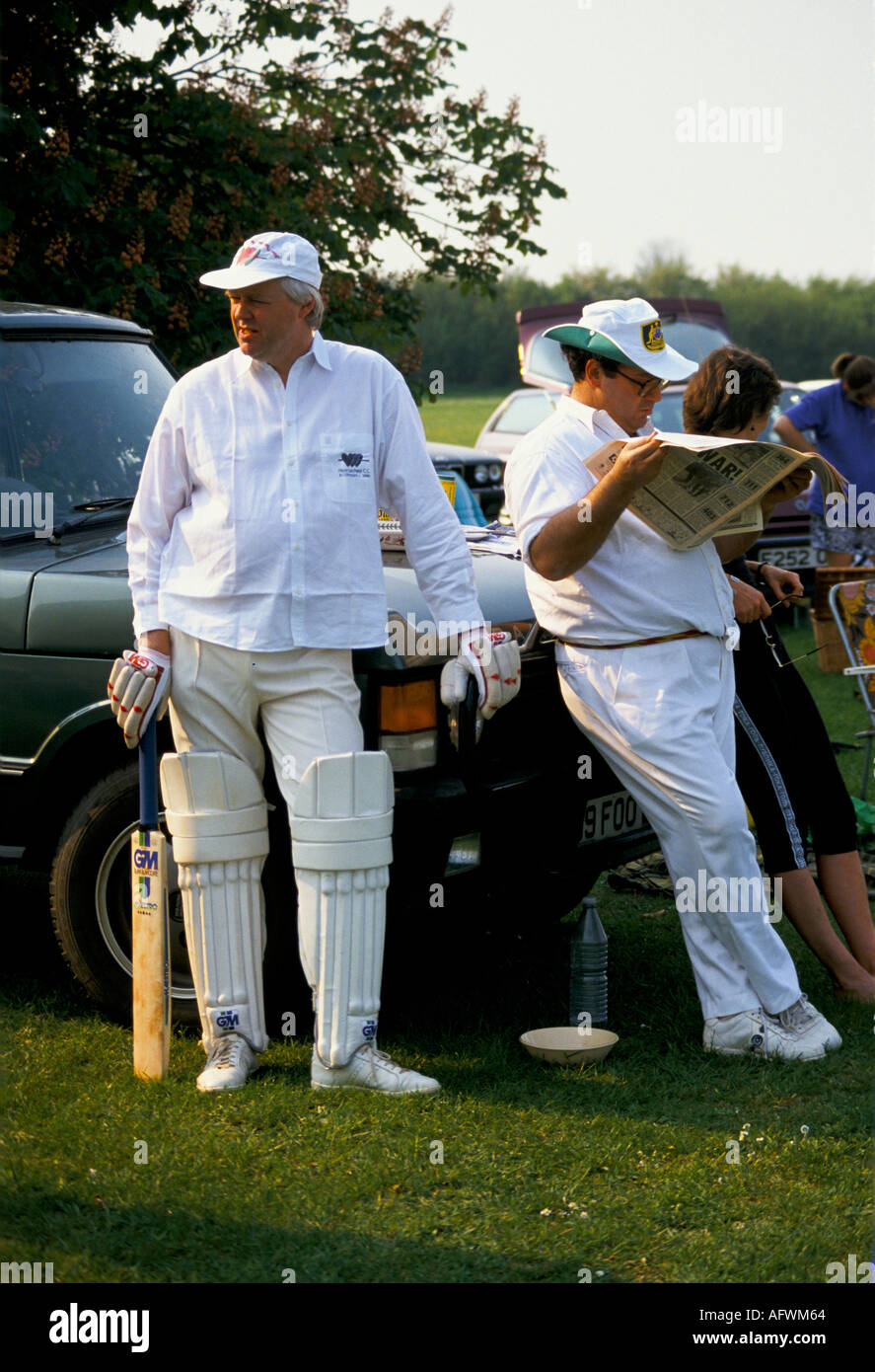Tim reis spielen cricket -Fotos und -Bildmaterial in hoher Auflösung ...