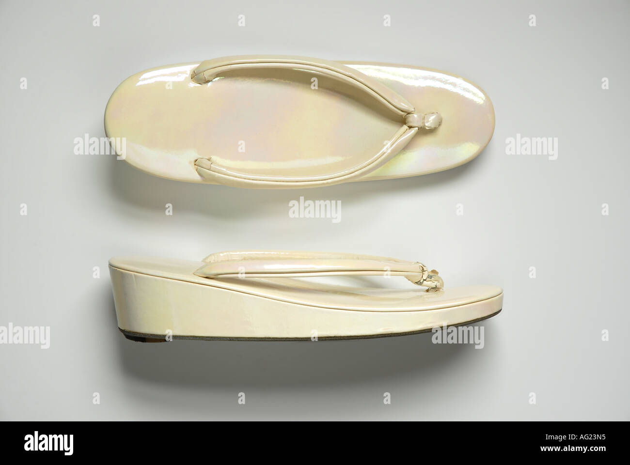 Zori schuhe -Fotos und -Bildmaterial in hoher Auflösung – Alamy