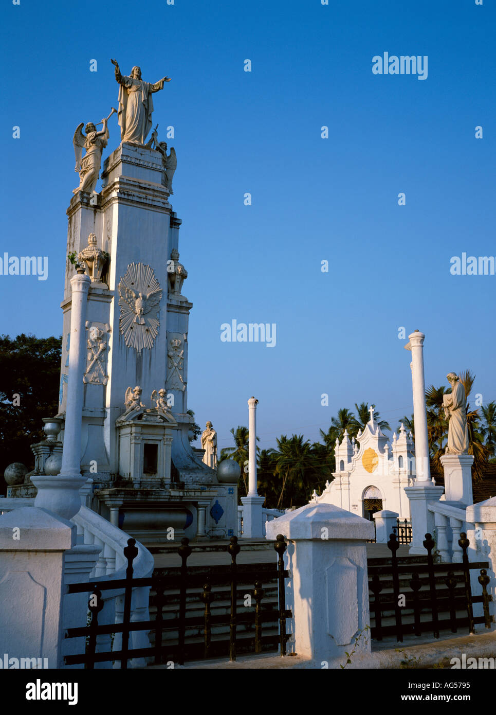Christ the king chapel -Fotos und -Bildmaterial in hoher Auflösung – Alamy