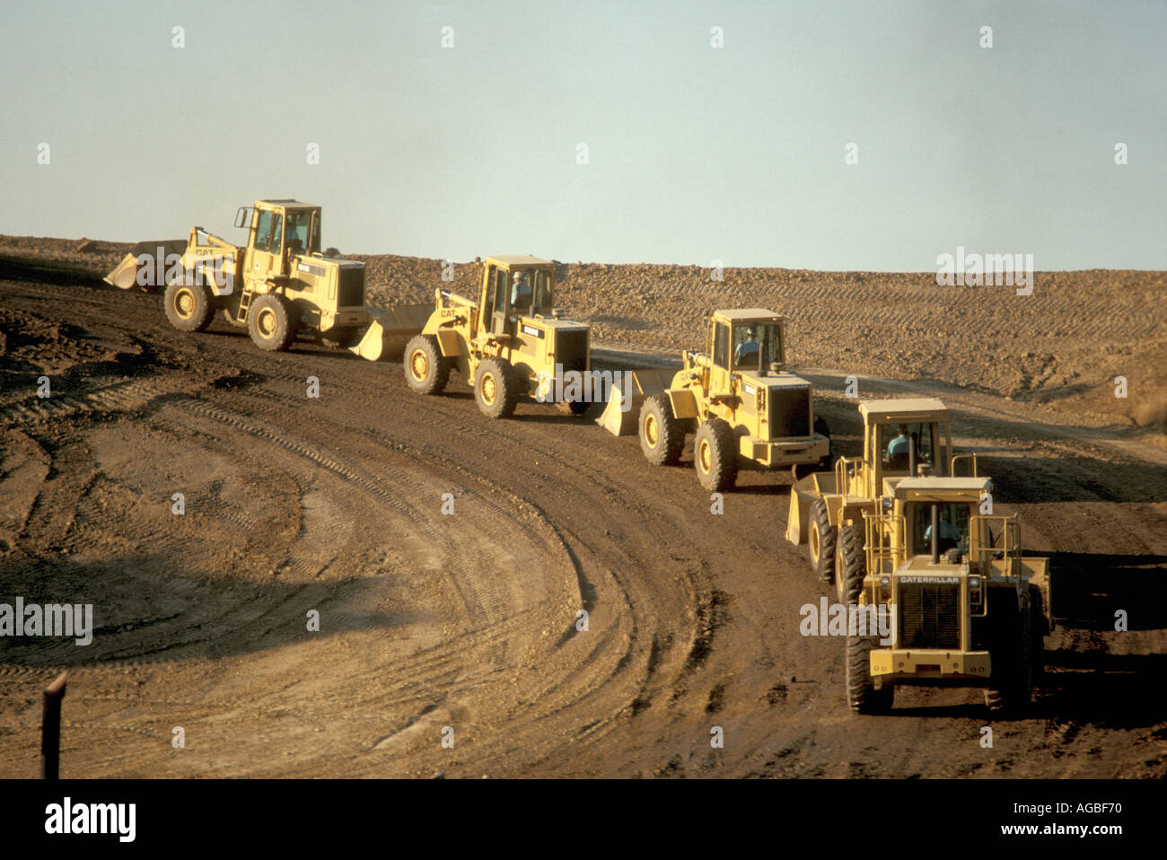 Caterpillar radlader -Fotos und -Bildmaterial in hoher Auflösung – Alamy