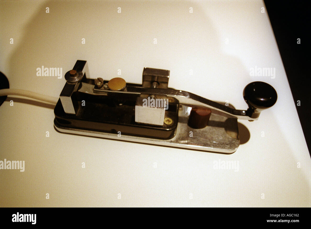 Dot dash morse code -Fotos und -Bildmaterial in hoher Auflösung – Alamy