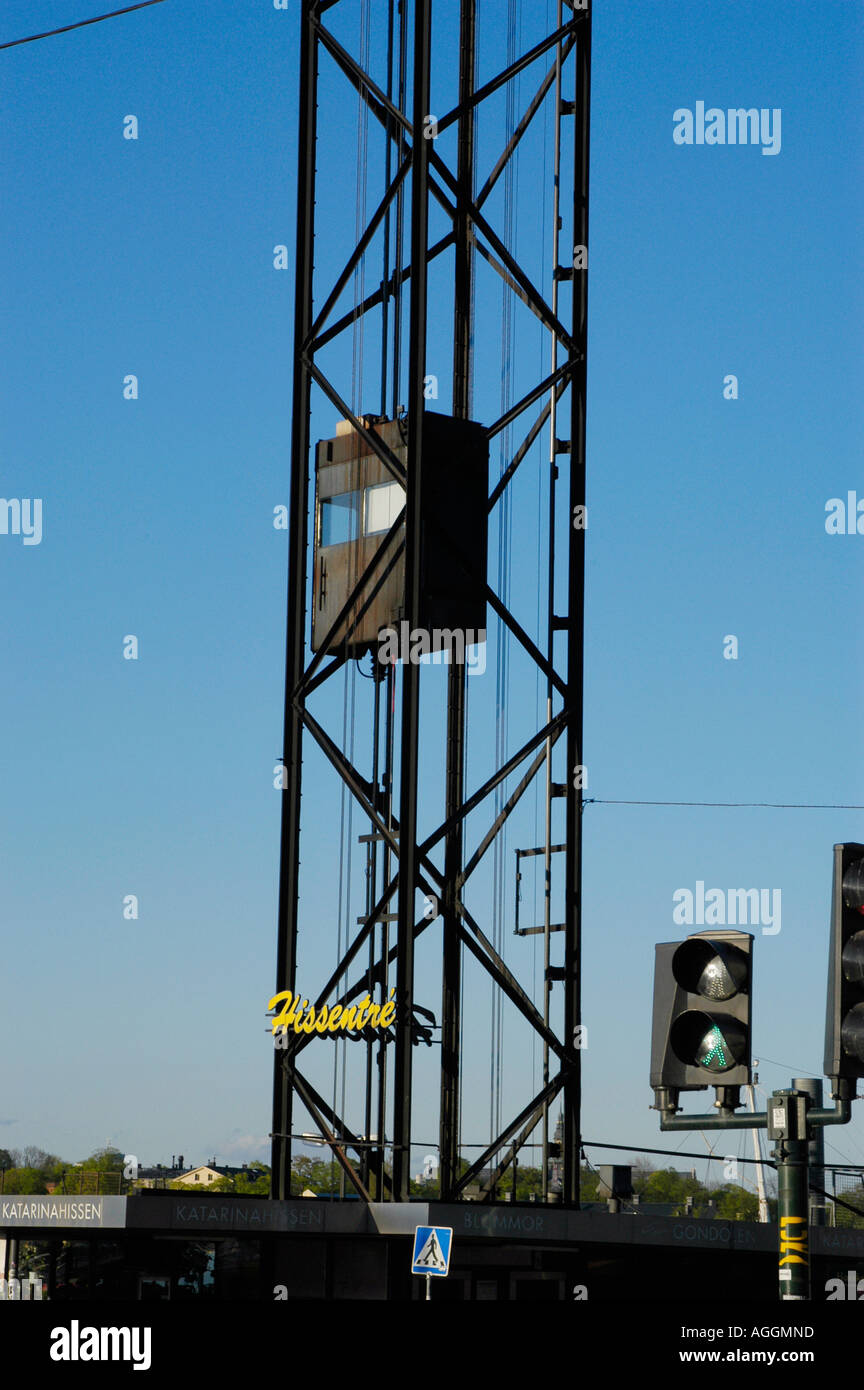 Bau aufzug -Fotos und -Bildmaterial in hoher Auflösung – Alamy