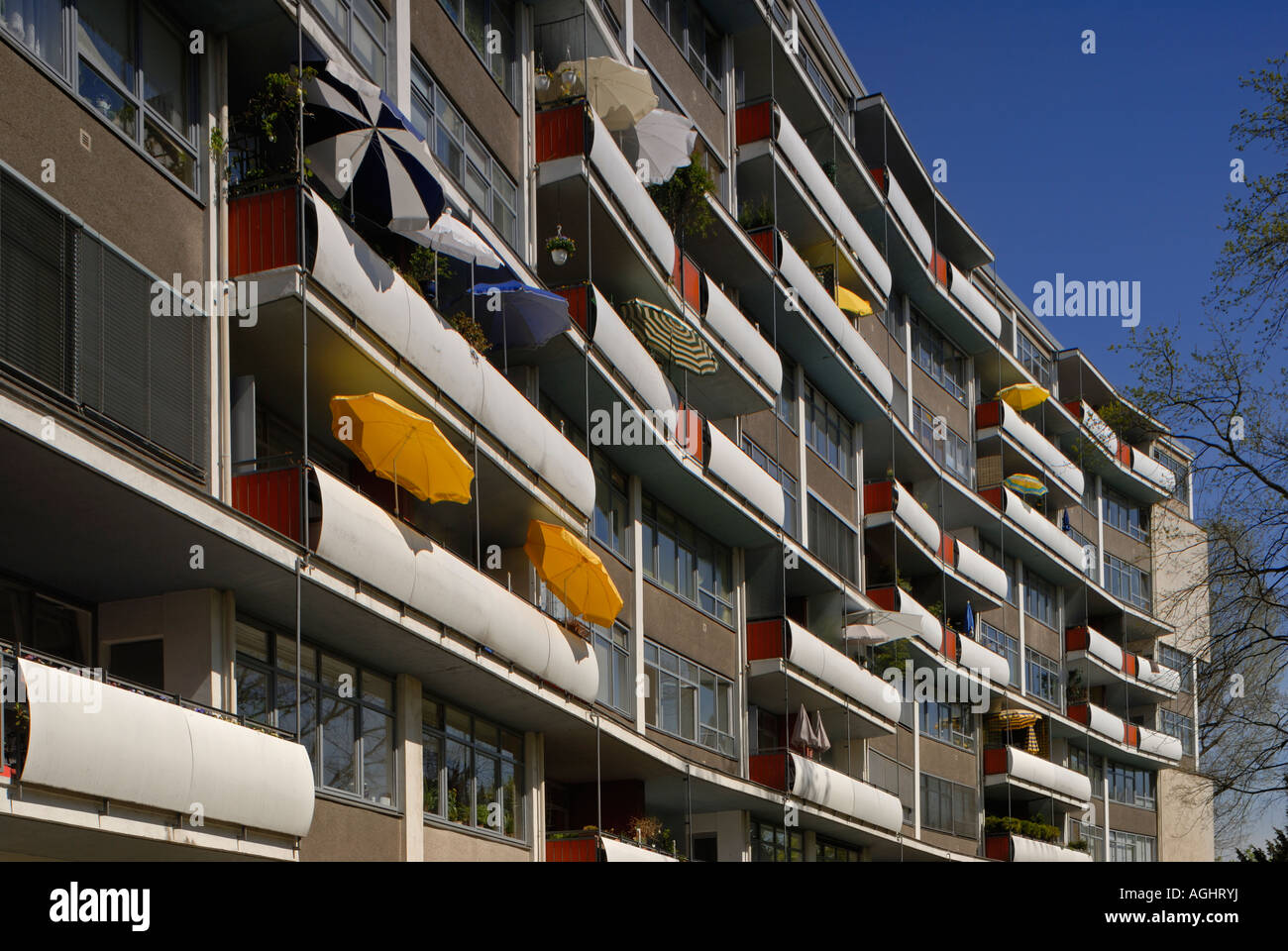 Berlin. Tiergarten. Wohnhaus von Walter Gropius gebaut 1957 für die ...