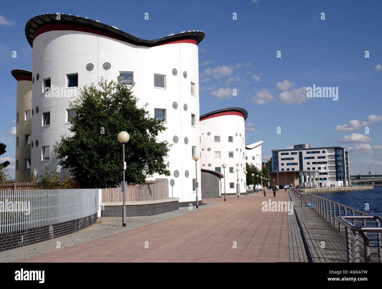 Docklands campus -Fotos und -Bildmaterial in hoher Auflösung – Alamy