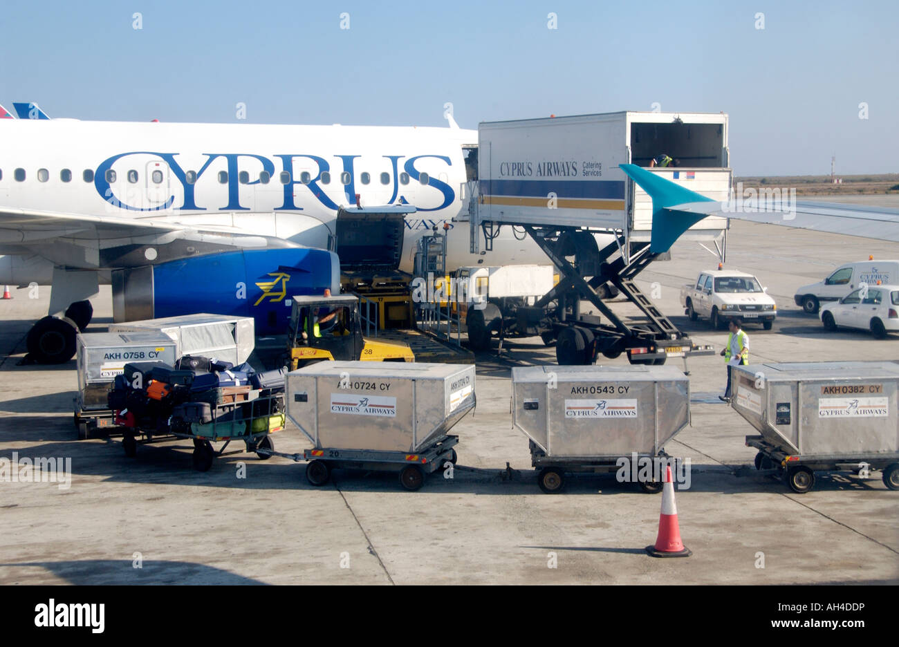 Larnaca Airport Cyprus Stockfotos & Larnaca Airport Cyprus Bilder - Alamy