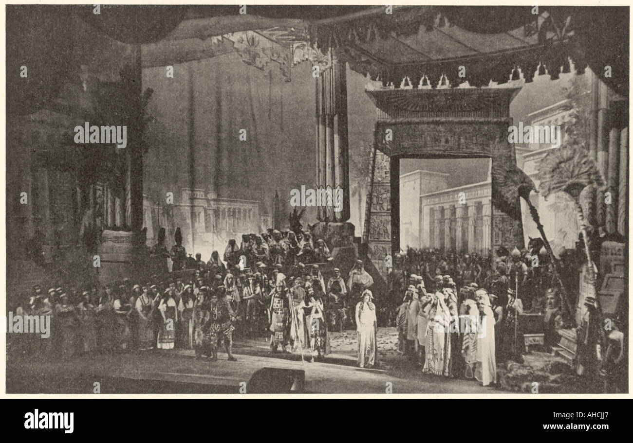 Verdi aida oper -Fotos und -Bildmaterial in hoher Auflösung – Alamy