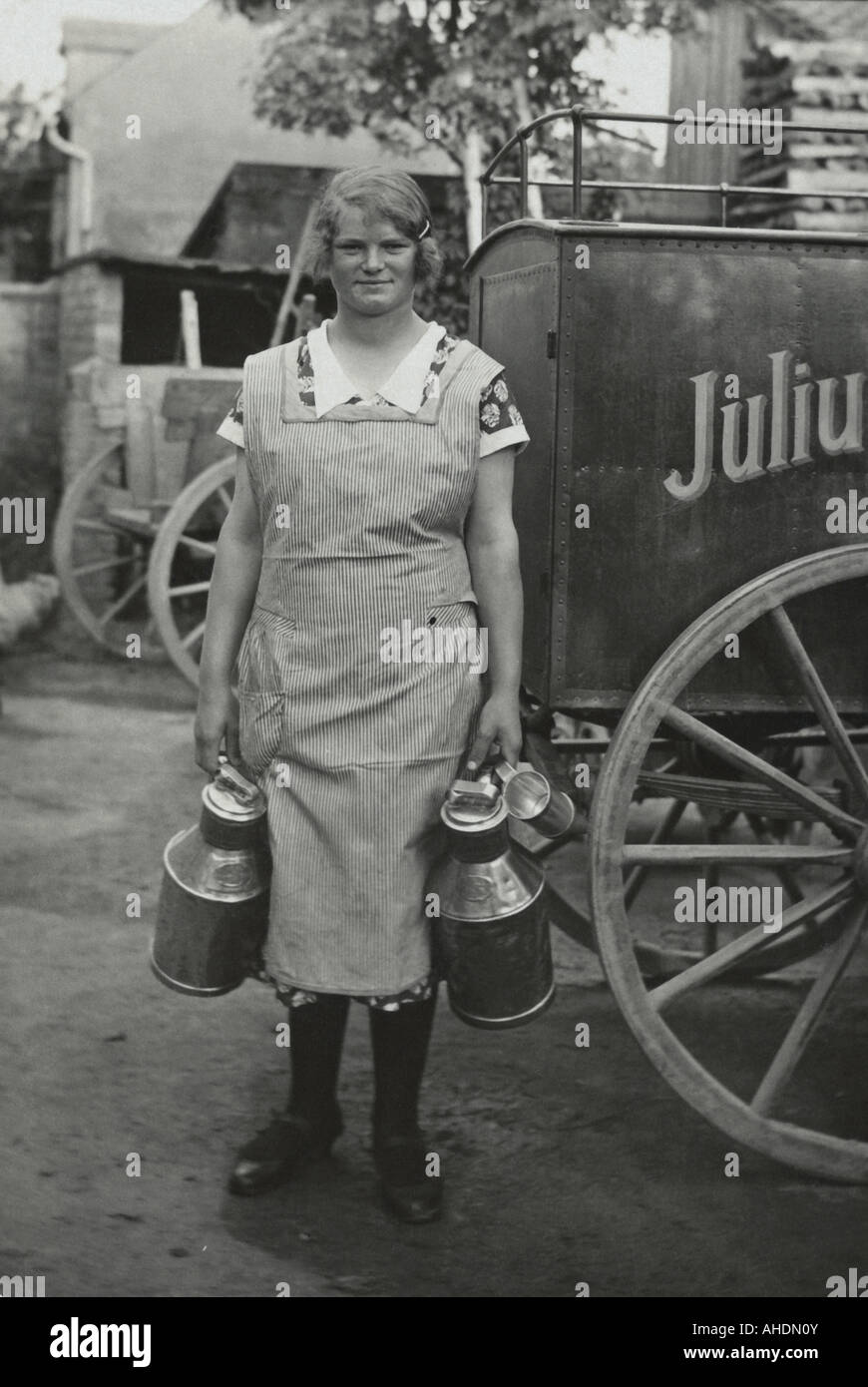 Frau deutschland -Fotos und -Bildmaterial in hoher Auflösung – Alamy