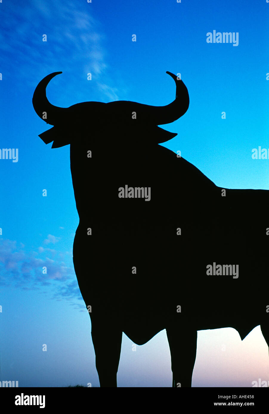 Toros de osborne -Fotos und -Bildmaterial in hoher Auflösung – Alamy