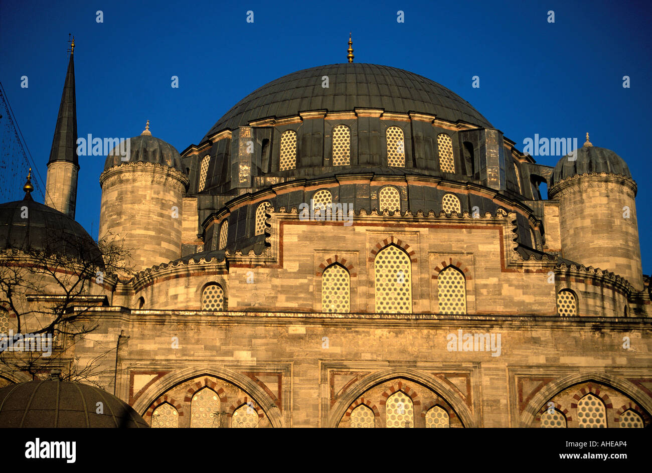 Suleiman mosque istanbul -Fotos und -Bildmaterial in hoher Auflösung ...