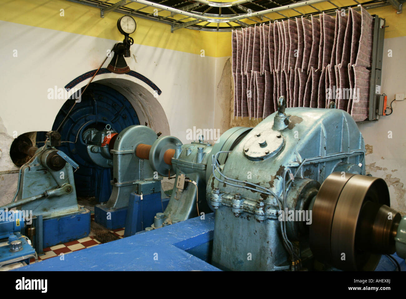 Water turbine -Fotos und -Bildmaterial in hoher Auflösung – Alamy