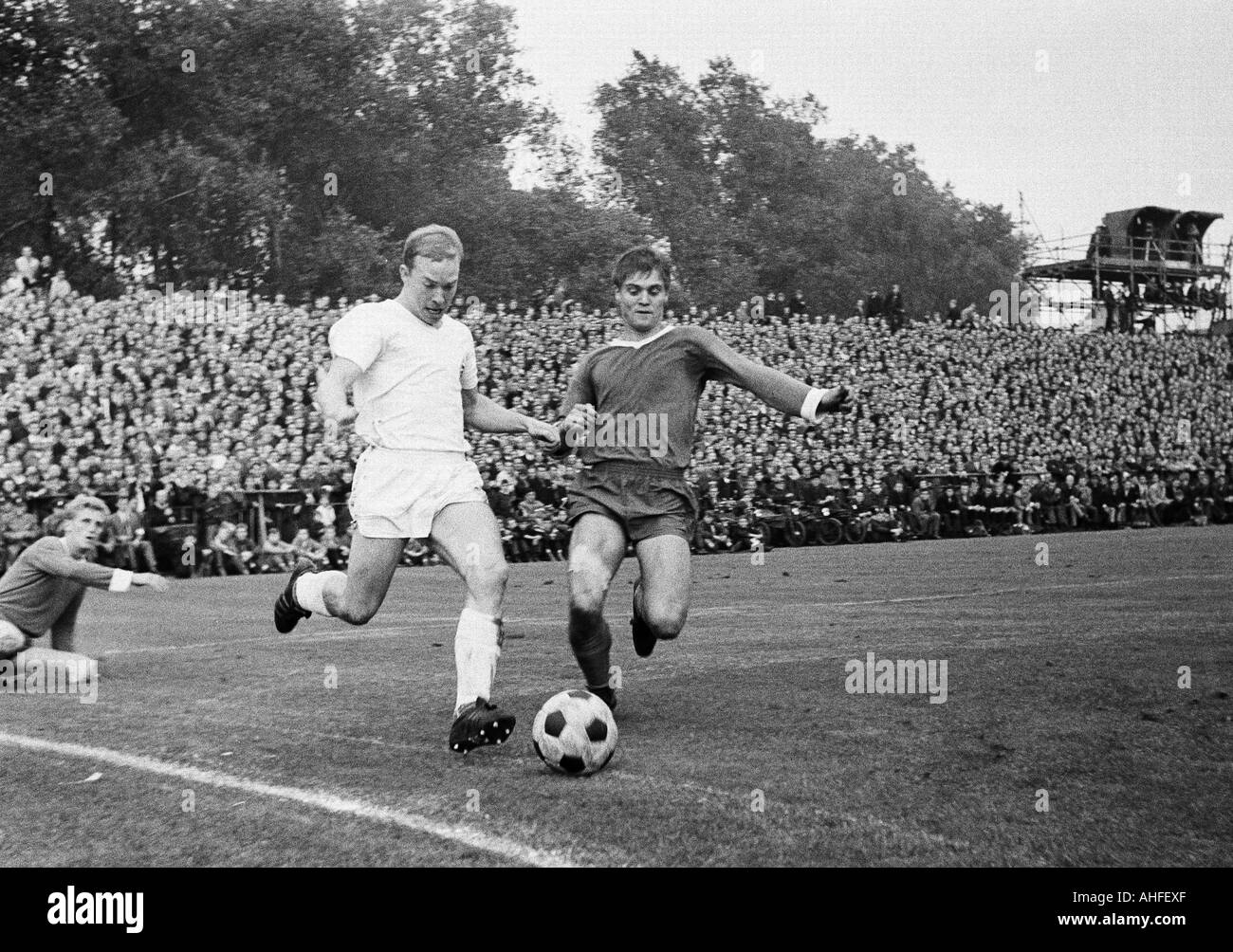 Fußball, Bundesliga, 1965/1966, FC Schalke 04 gegen Borussia ...