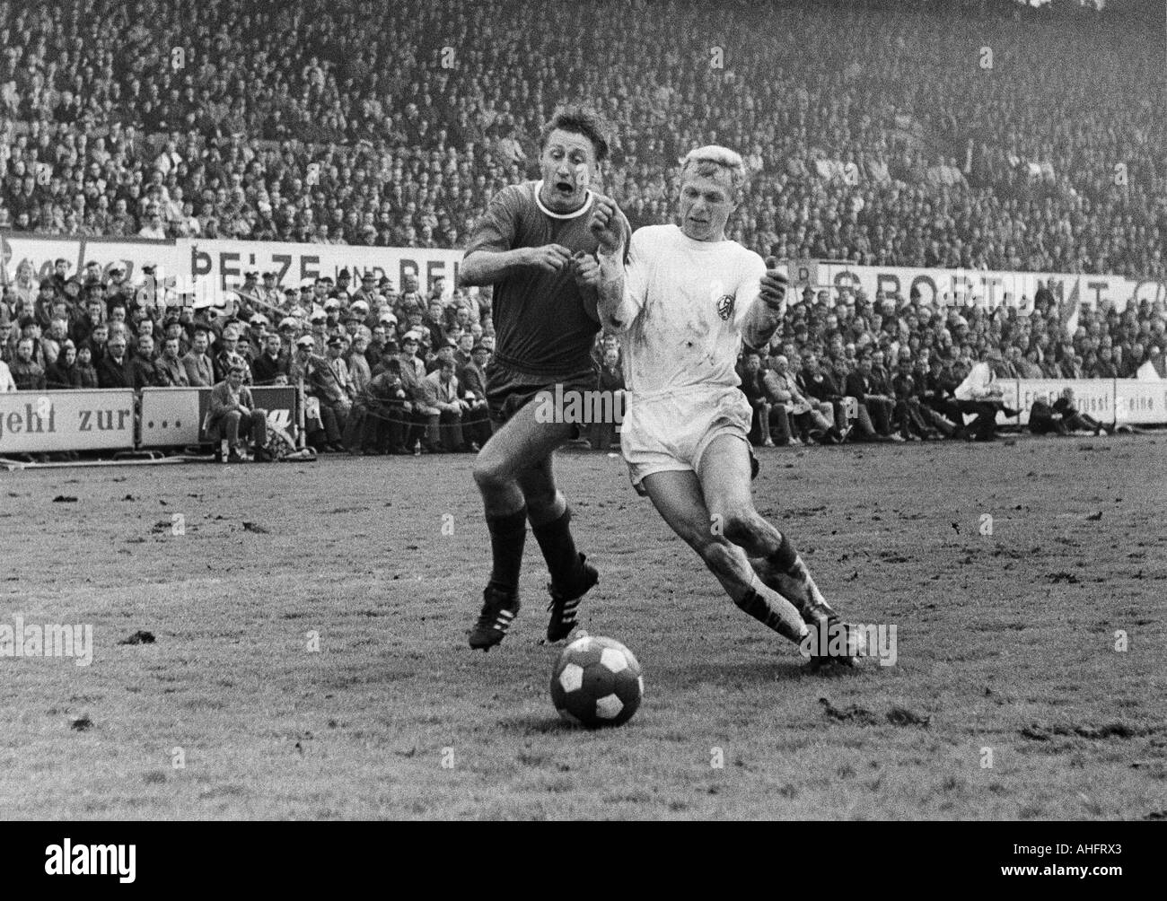 Rwe hafenstrasse 1969 -Fotos und -Bildmaterial in hoher Auflösung – Alamy