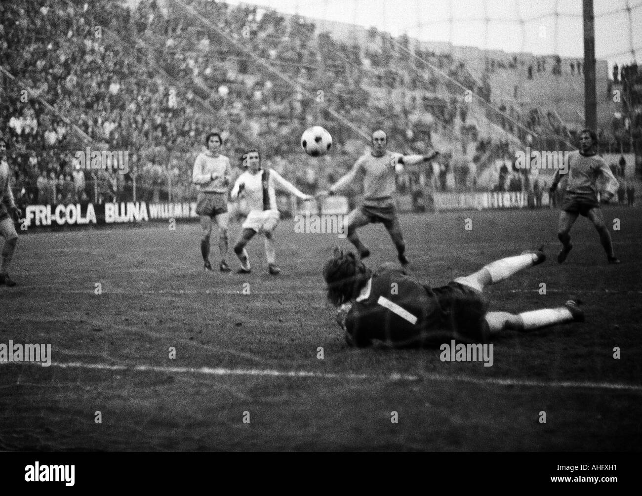 Eintracht braunschweig 1973 -Fotos und -Bildmaterial in hoher Auflösung ...