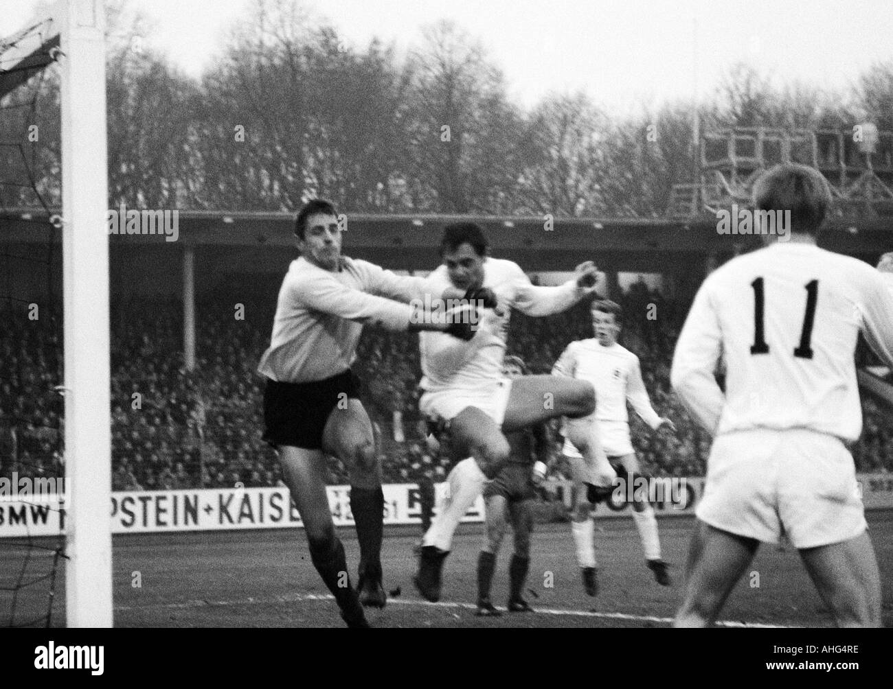 Fußball, Bundesliga, 1967/1968, Müngersdorfer Stadion in Köln, 1. FC ...