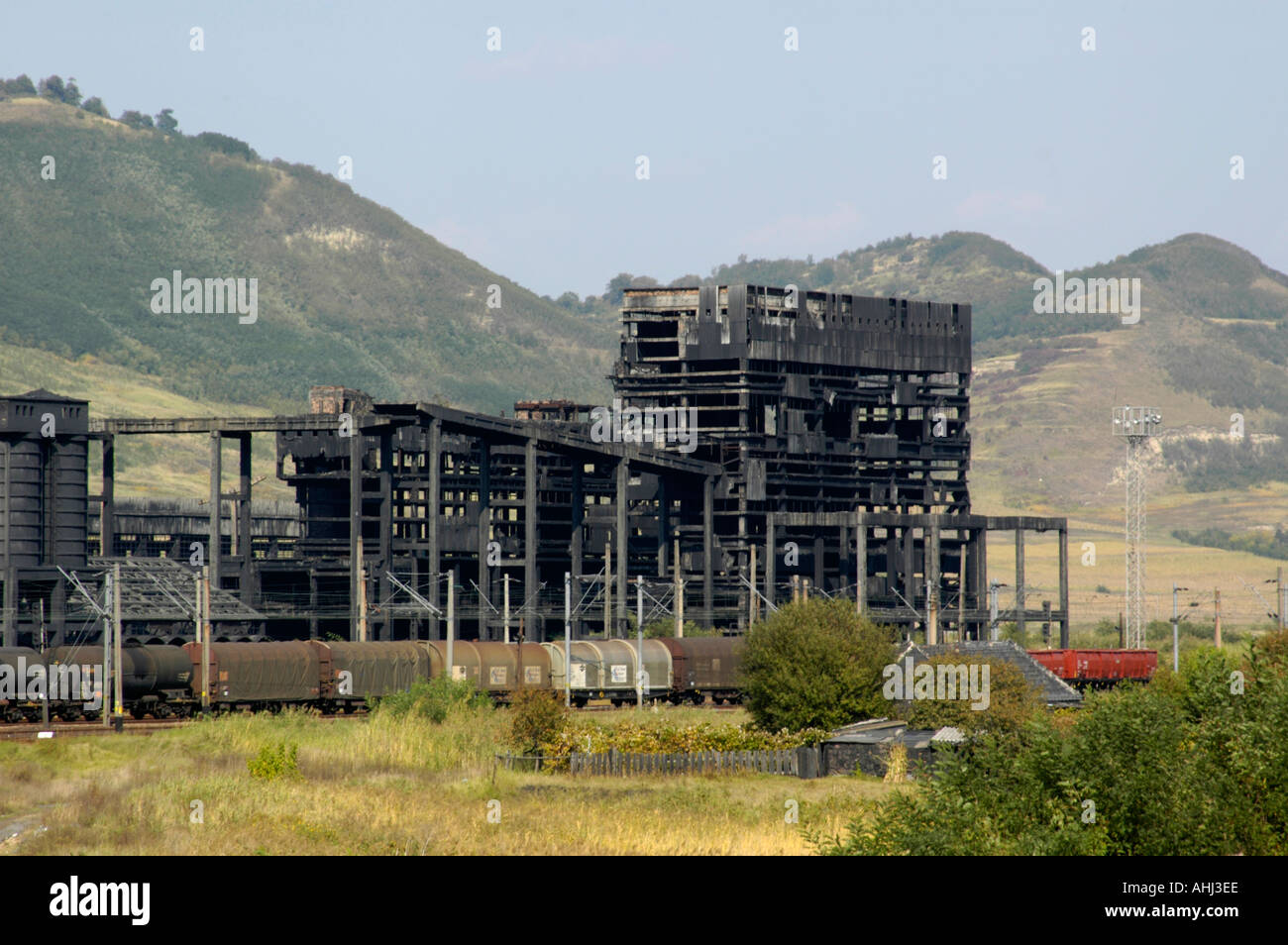 Copsa mica industry ruins -Fotos und -Bildmaterial in hoher Auflösung ...