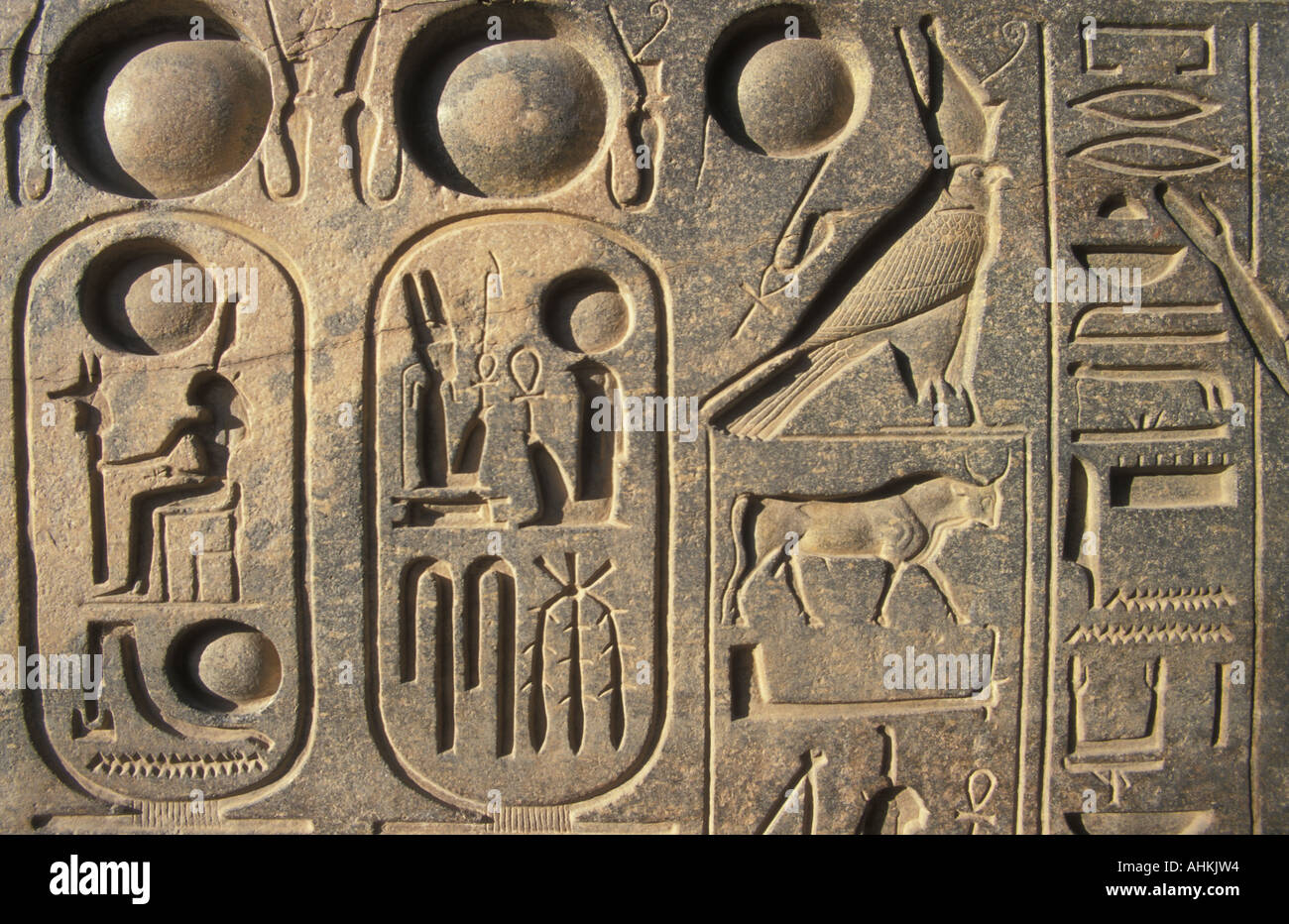 Die hieroglyphen -Fotos und -Bildmaterial in hoher Auflösung – Alamy