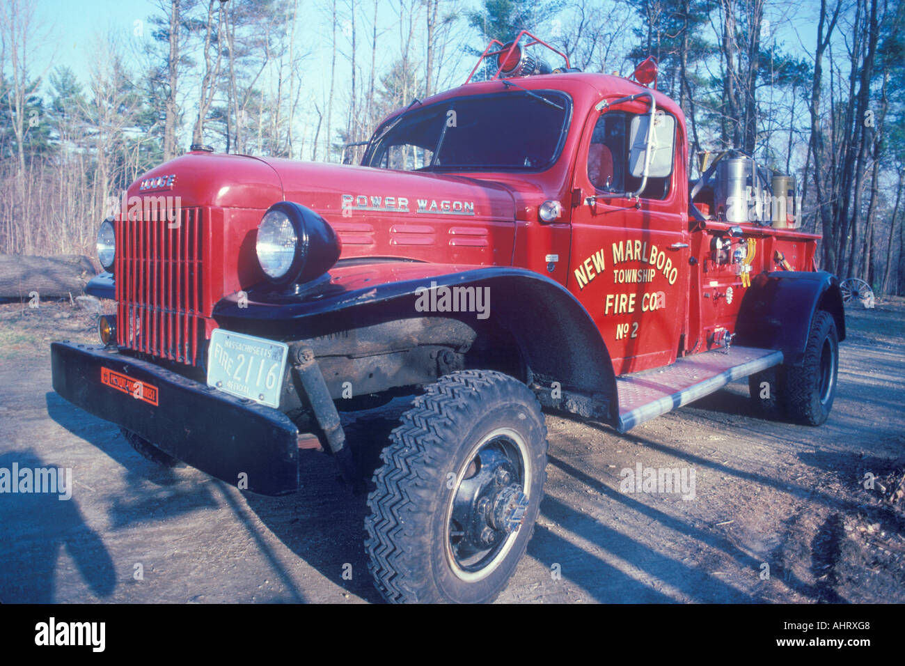 Antikes feuerwehrauto -Fotos und -Bildmaterial in hoher Auflösung – Alamy