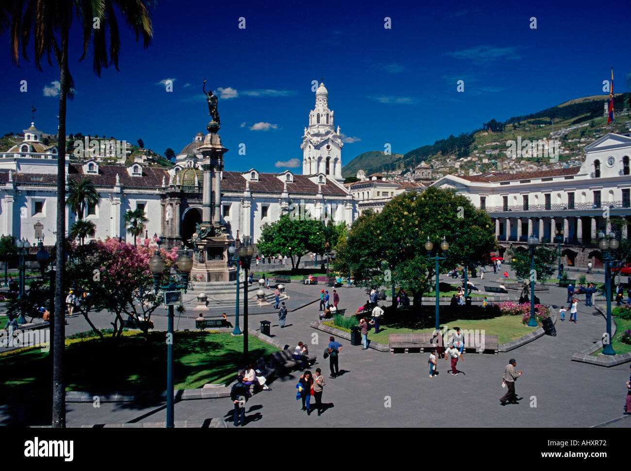 Ecuadorans, ecuadorianischen, Menschen, Kathedrale, der Plaza de la ...