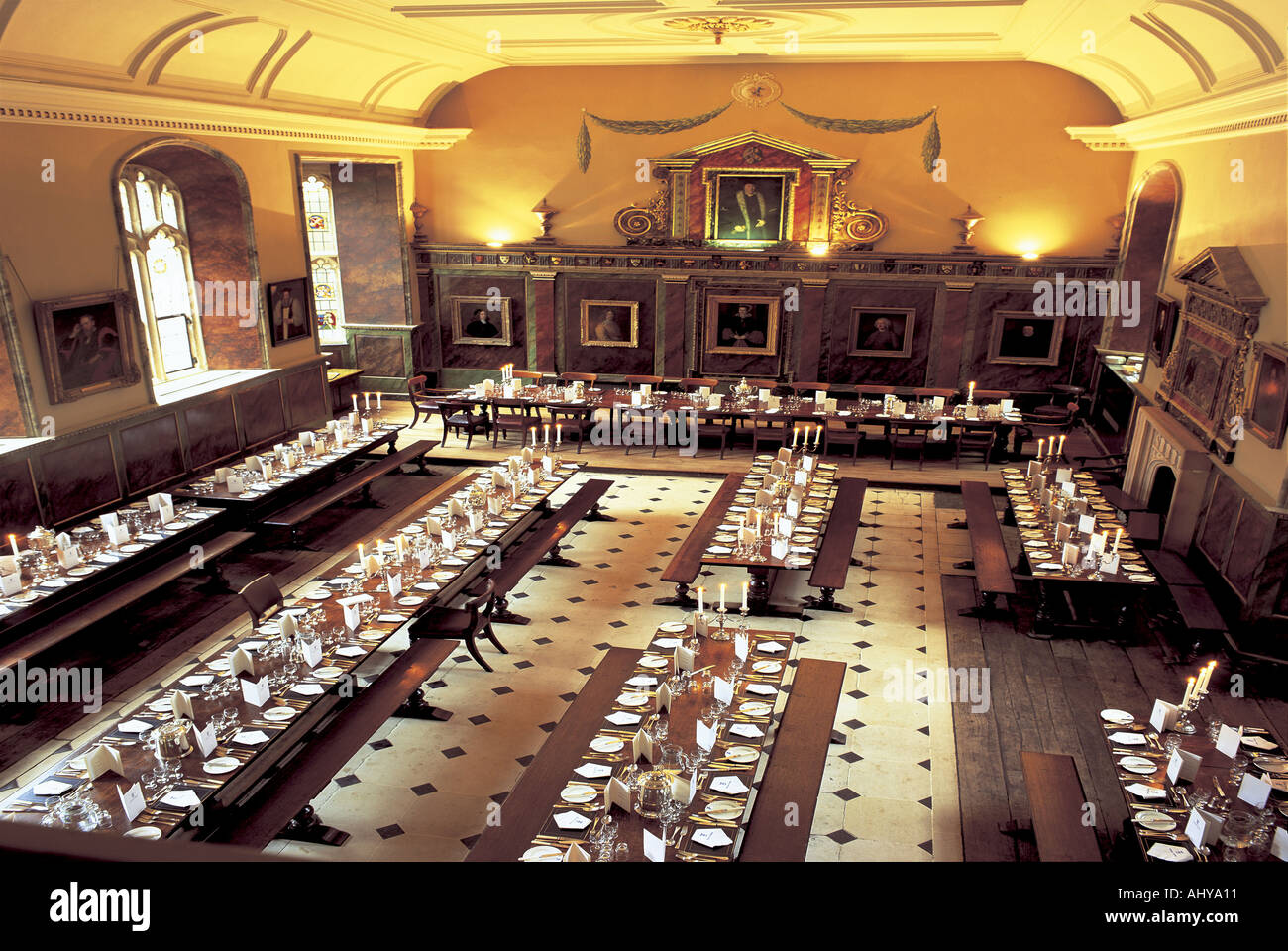 Trinity college hall -Fotos und -Bildmaterial in hoher Auflösung – Alamy