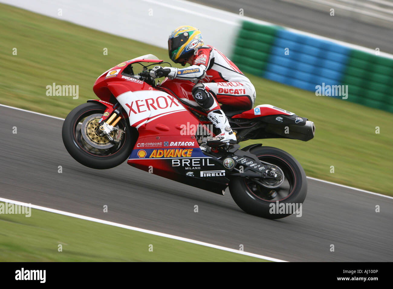 Honda superbike klassiker -Fotos und -Bildmaterial in hoher Auflösung ...