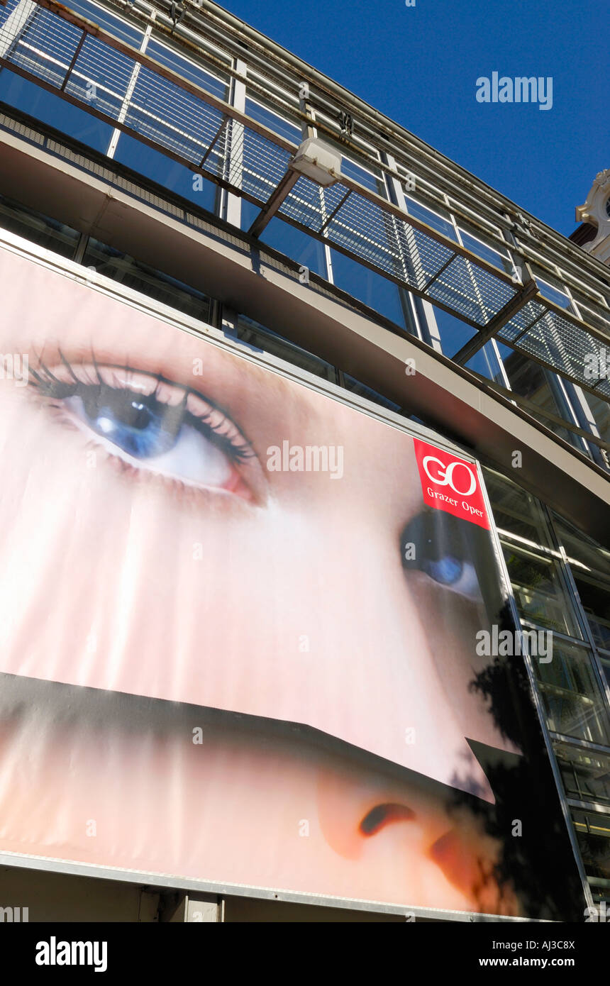 Opernhaus graz -Fotos und -Bildmaterial in hoher Auflösung – Alamy