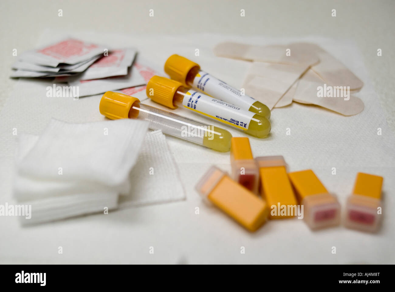 Phlebotomy equipment -Fotos und -Bildmaterial in hoher Auflösung – Alamy