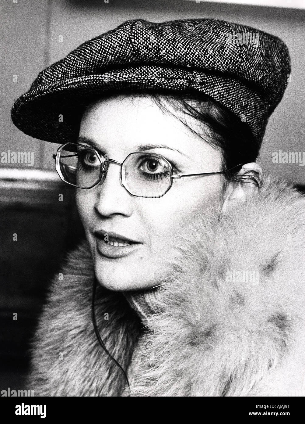 Sandie shaw uk pop singer -Fotos und -Bildmaterial in hoher Auflösung ...