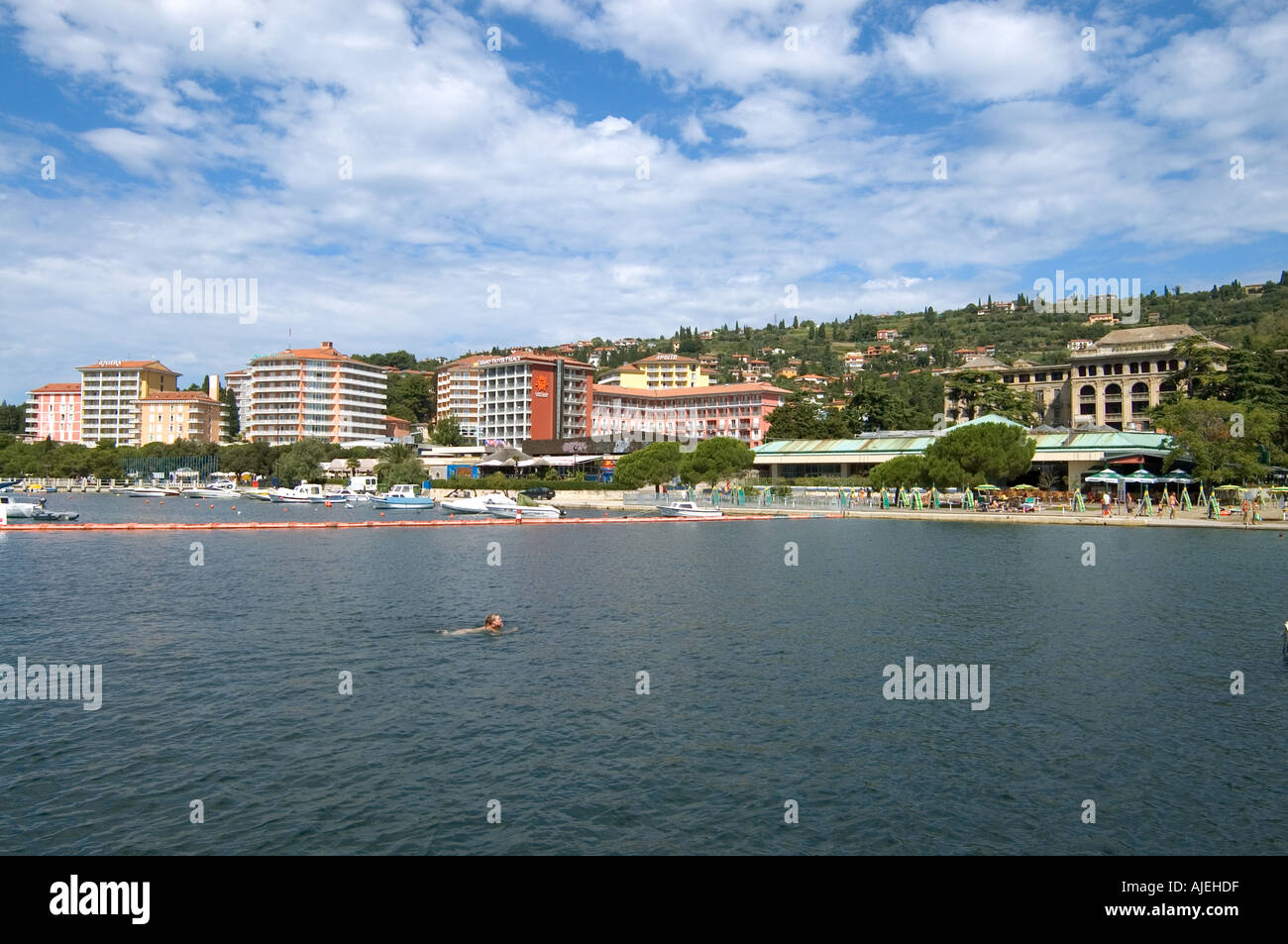Beach portoroz slovenia -Fotos und -Bildmaterial in hoher Auflösung ...