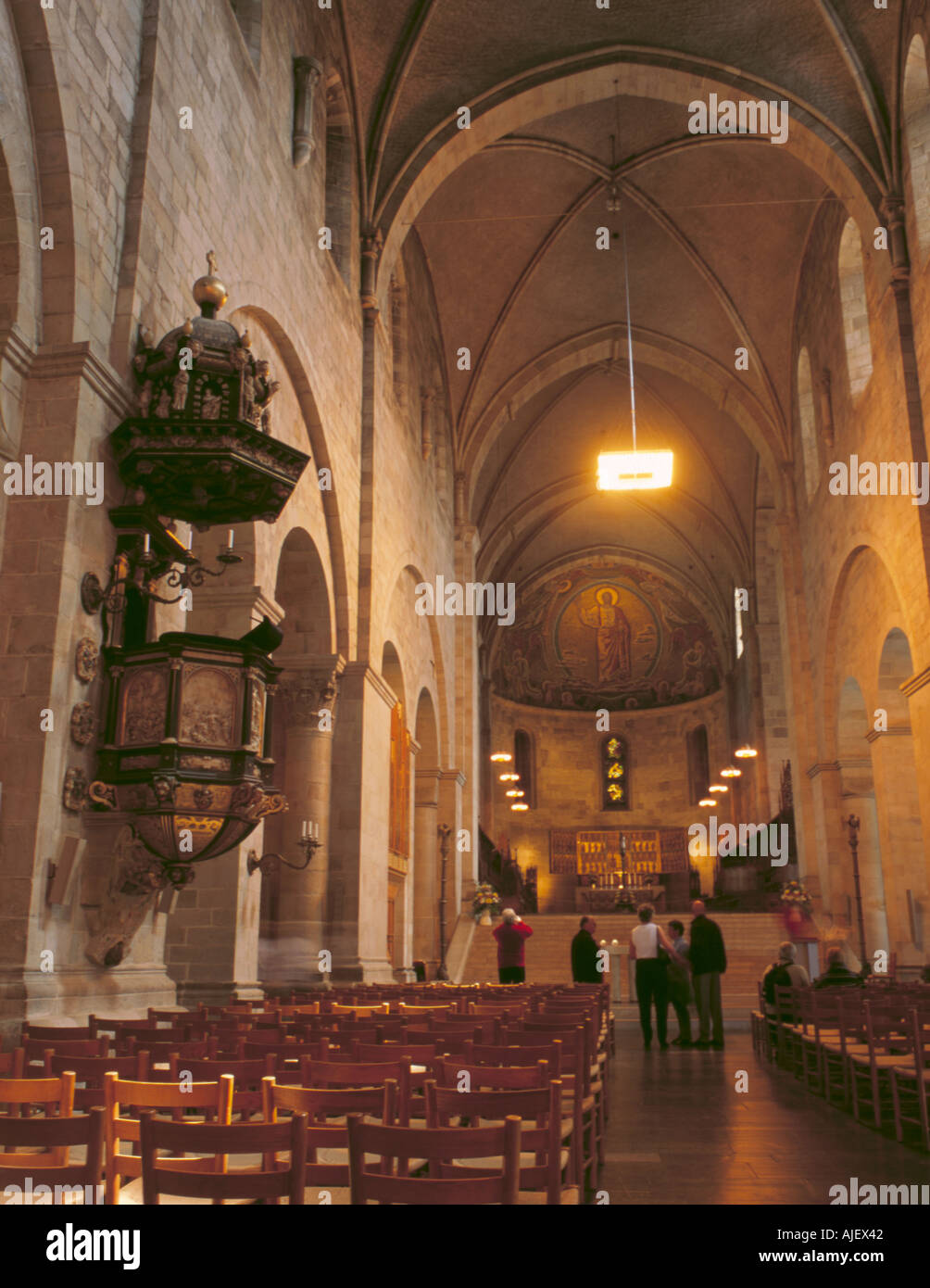 Kirchenschiff von Lund Domkyrkan (Kathedrale), Lund, Skåne, Schweden ...