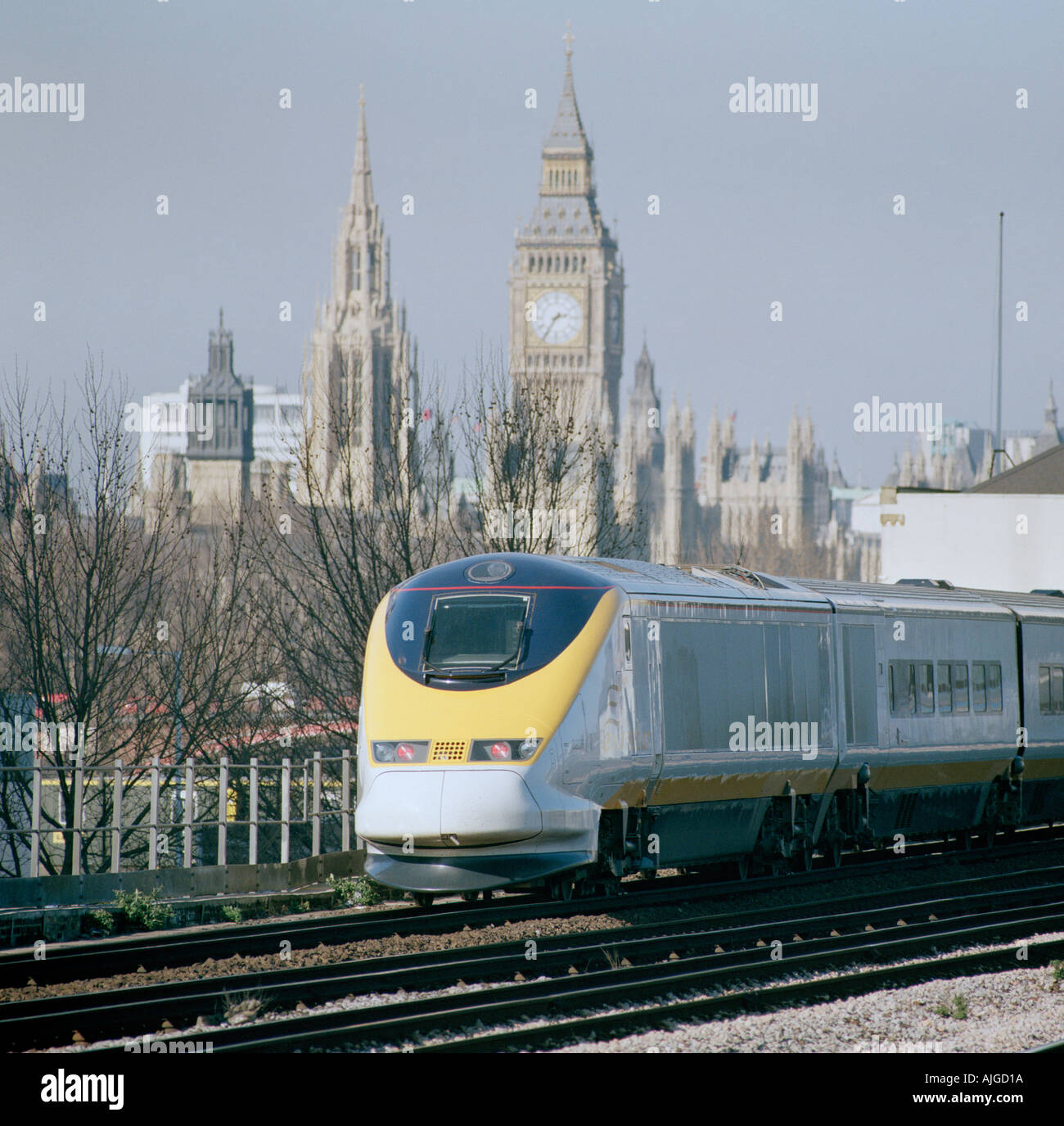 Waterloo internationaler eurostar -Fotos und -Bildmaterial in hoher ...
