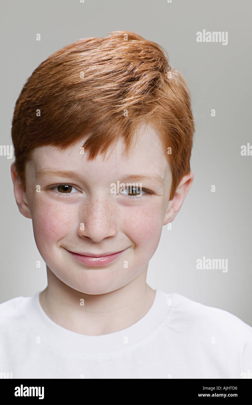 Rotes haar kind junge rothaarig -Fotos und -Bildmaterial in hoher ...