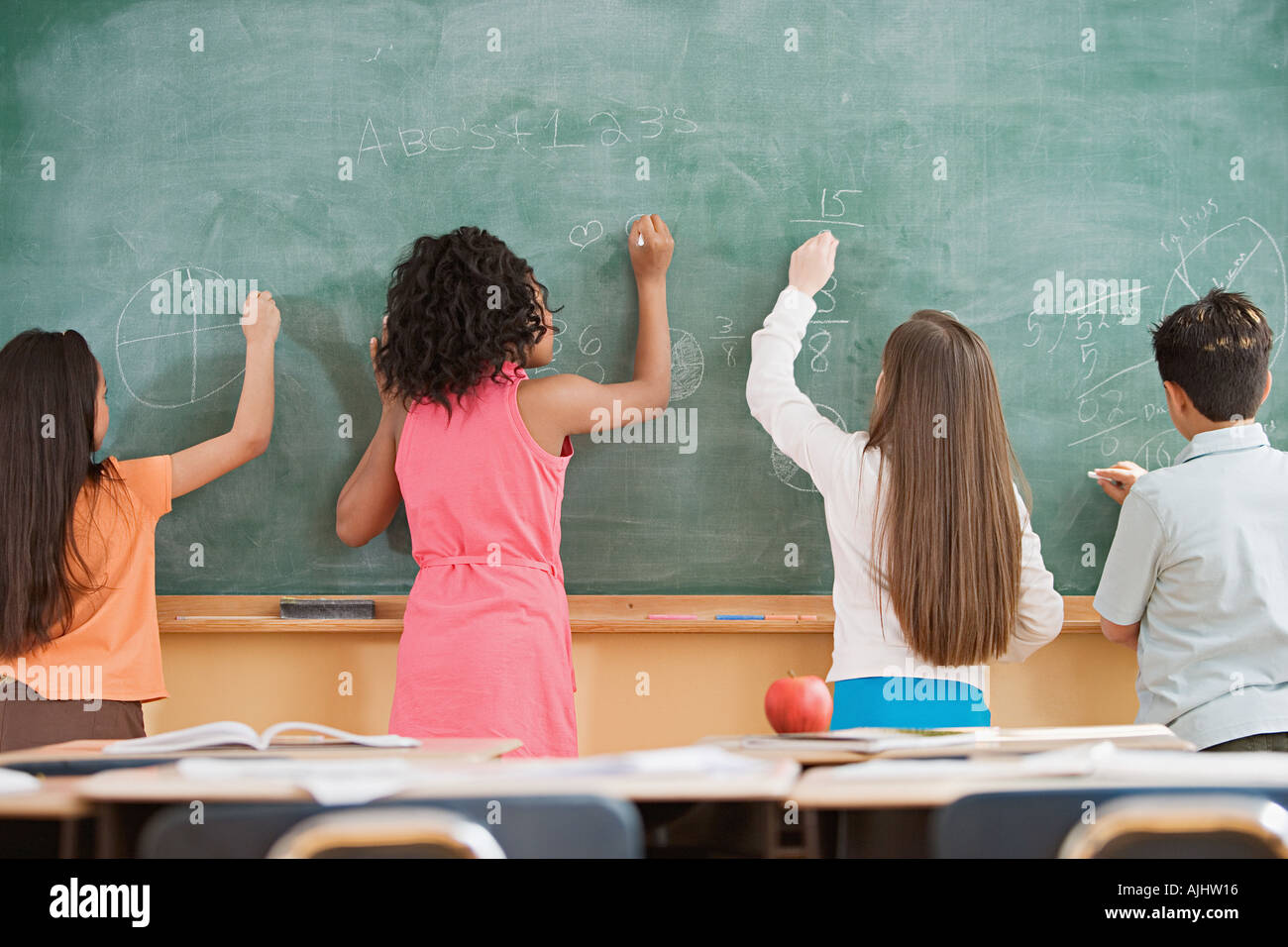 An Der Tafel Stockfotos und -bilder Kaufen - Alamy