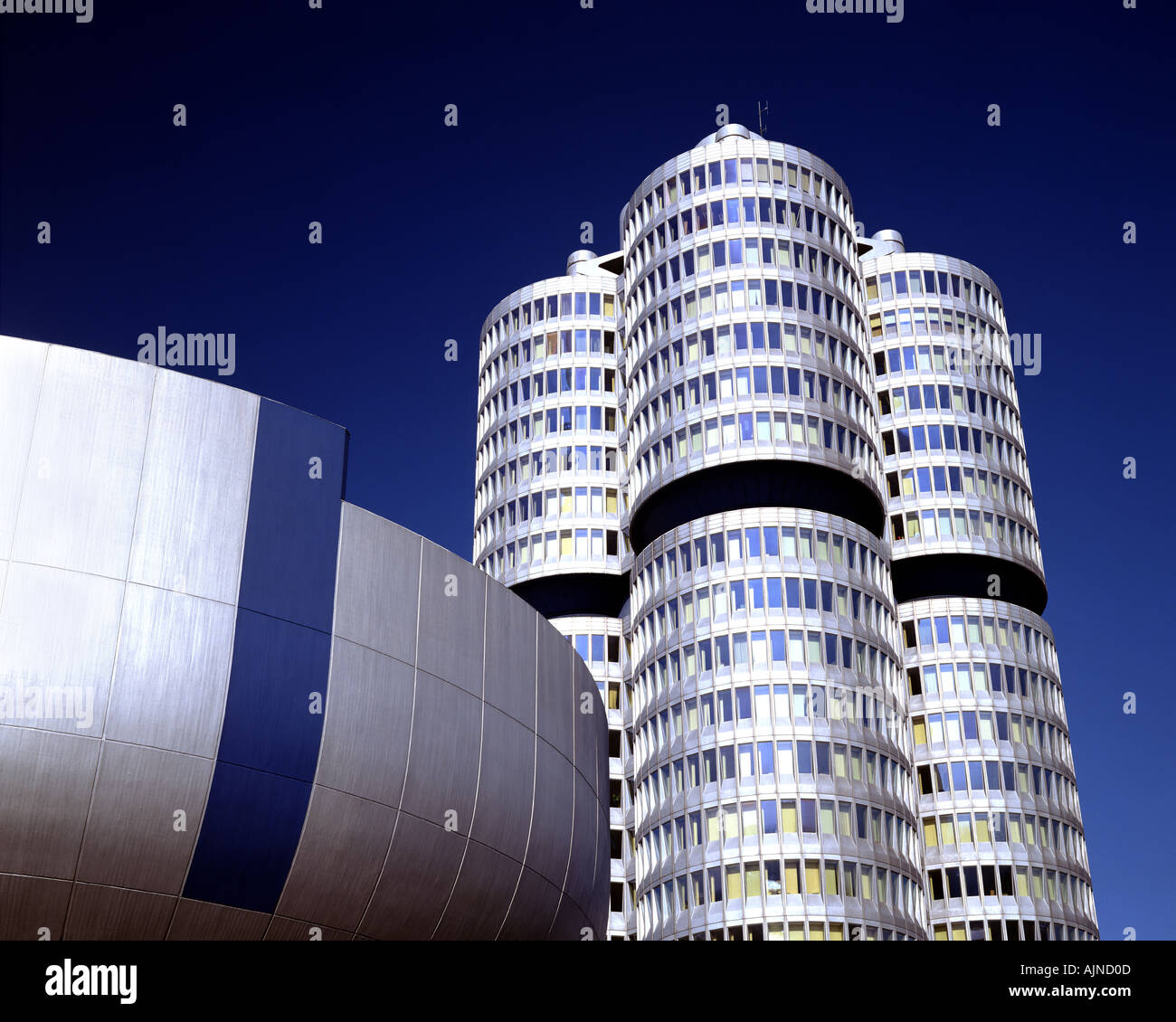 Bmw horizontal -Fotos und -Bildmaterial in hoher Auflösung – Alamy