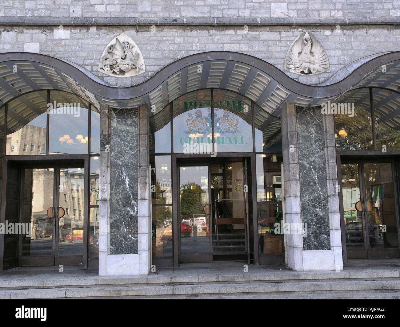 Plymouth guildhall -Fotos und -Bildmaterial in hoher Auflösung – Alamy