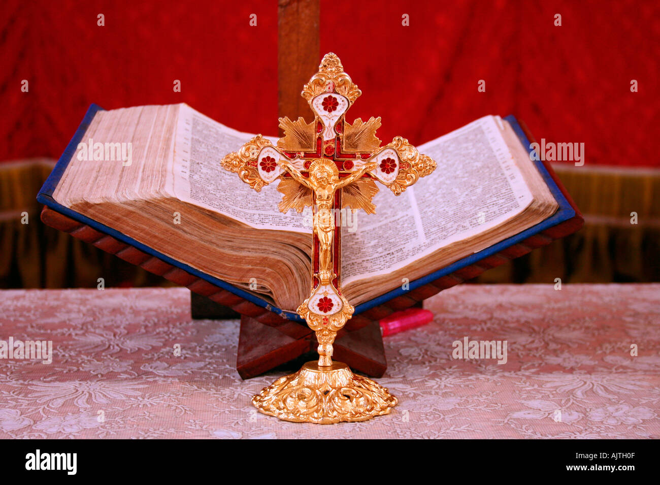 Vater jesus christus -Fotos und -Bildmaterial in hoher Auflösung – Alamy
