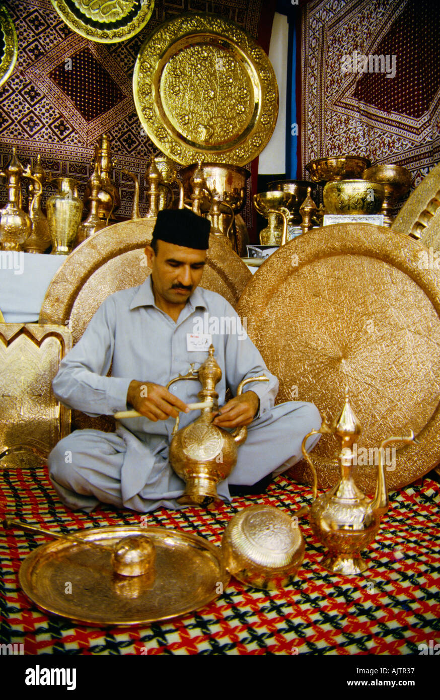 Handwerk von pakistan -Fotos und -Bildmaterial in hoher Auflösung – Alamy