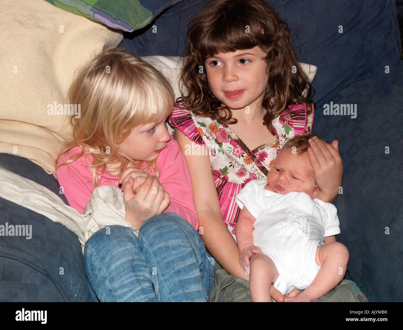 Die sechs schwestern -Fotos und -Bildmaterial in hoher Auflösung – Alamy