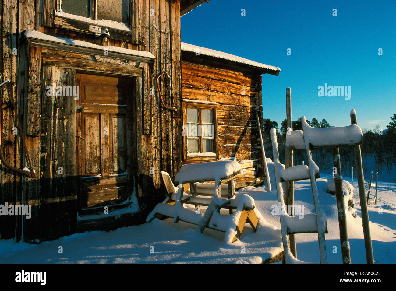 Alte blockhäuser -Fotos und -Bildmaterial in hoher Auflösung – Alamy