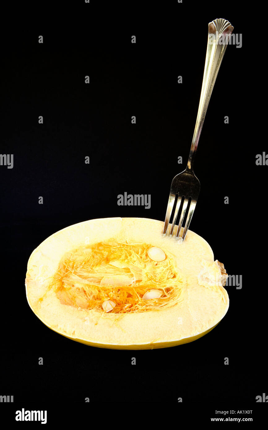 Spaghetti gabel chrom -Fotos und -Bildmaterial in hoher Auflösung – Alamy