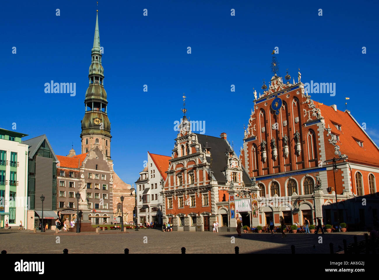St peters kirche in der altstadt teil von riga -Fotos und -Bildmaterial ...
