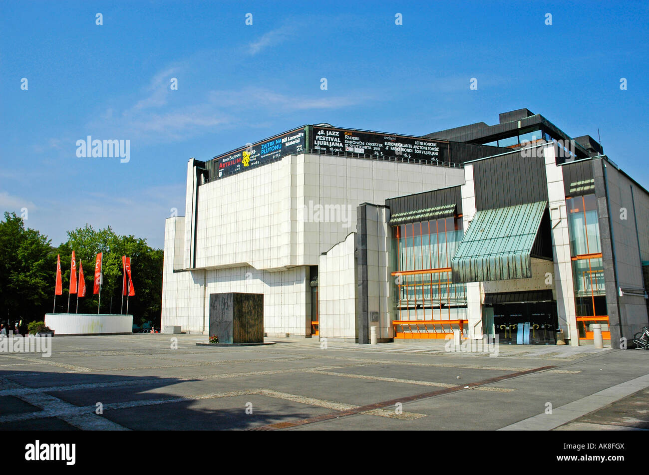 Cankar zentrum -Fotos und -Bildmaterial in hoher Auflösung – Alamy